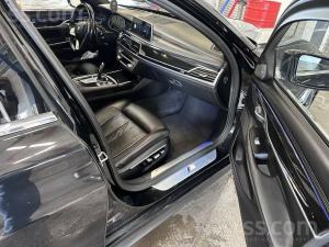 Melns BMW 740 2016 Ogre, ar dzinēja tilpumu 3.00 L un nobraukumu 407 tūkst. km par 21000 €, foto 22 vietnē AUTOMOTO.COM.LV