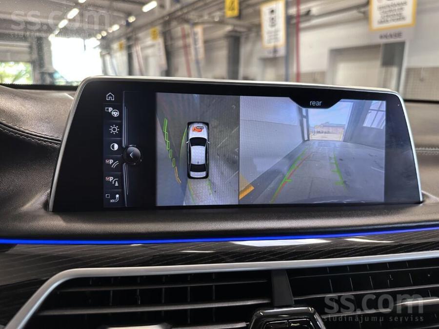 Melns BMW 740 2016 Ogre, ar dzinēja tilpumu 3.00 L un nobraukumu 407 tūkst. km par 21000 €, foto 24 vietnē AUTOMOTO.COM.LV