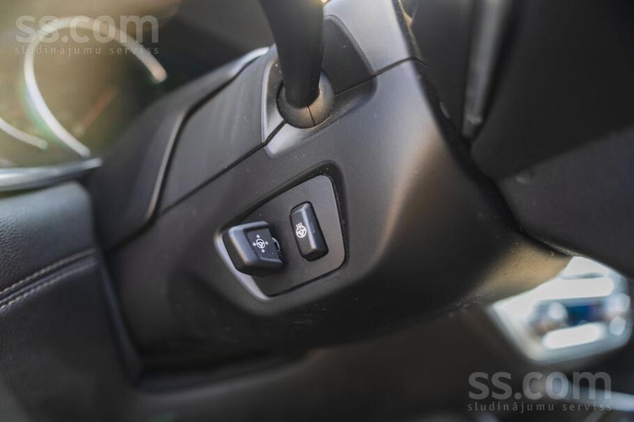 Melns BMW 740 2017 Rīga, ar dzinēja tilpumu 3.00 L un nobraukumu 171 tūkst. km par 31990 €, foto 10 vietnē AUTOMOTO.COM.LV