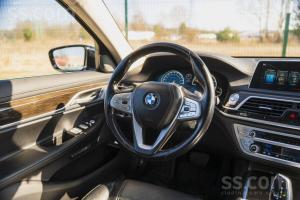 Melns BMW 740 2017 Rīga, ar dzinēja tilpumu 3.00 L un nobraukumu 171 tūkst. km par 31990 €, foto 17 vietnē AUTOMOTO.COM.LV