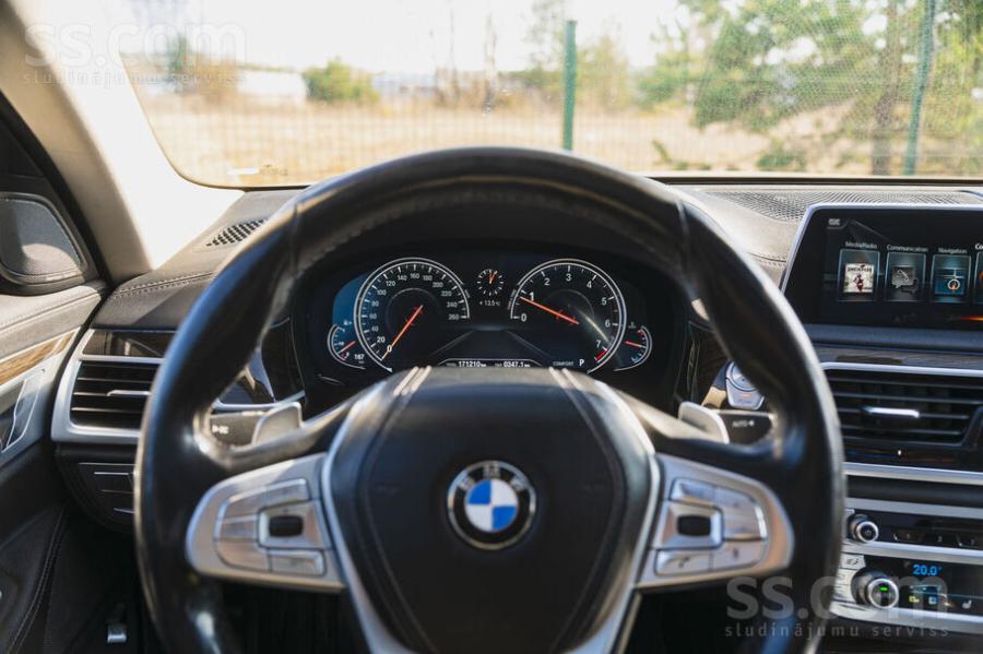 Melns BMW 740 2017 Rīga, ar dzinēja tilpumu 3.00 L un nobraukumu 171 tūkst. km par 31990 €, foto 21 vietnē AUTOMOTO.COM.LV