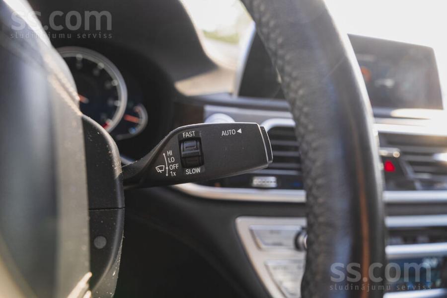 Melns BMW 740 2017 Rīga, ar dzinēja tilpumu 3.00 L un nobraukumu 171 tūkst. km par 31990 €, foto 23 vietnē AUTOMOTO.COM.LV