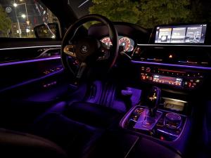 Black BMW 740 2017 in Vilnius, with an engine capacity of 3.00 L and mileage of 137 thousand km for 26000 €, photo 23 on AUTOMOTO.COM.LV