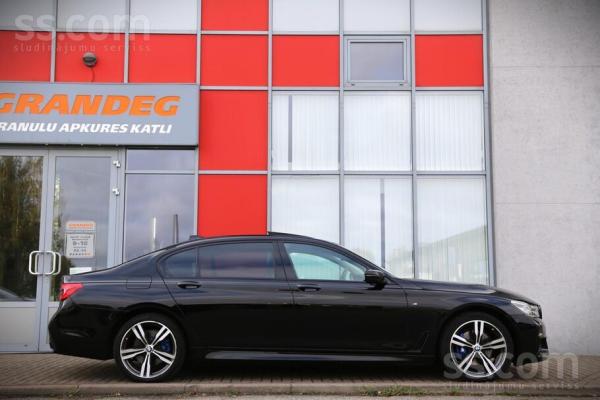 Melns BMW 740 2017 Rīga, ar dzinēja tilpumu 3.00 L un nobraukumu 174 tūkst. km par 27995 €, foto 4 vietnē AUTOMOTO.COM.LV