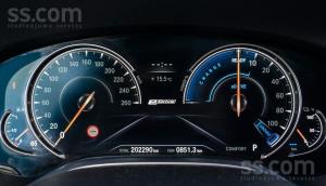 Black BMW 740 2017 in Riga, with an engine capacity of 2.00 L and mileage of 202 thousand km for 21990 €, photo 24 on AUTOMOTO.COM.LV