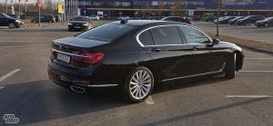 Black BMW 740 2018 in Vilnius, with an engine capacity of 3.00 L and mileage of 168 thousand km for 20950 €, photo 2 on AUTOMOTO.COM.LV