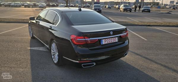 Melns BMW 740 2018 Viļņa, ar dzinēja tilpumu 3.00 L un nobraukumu 168 tūkst. km par 20950 €, foto 6 vietnē AUTOMOTO.COM.LV