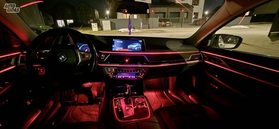 Melns BMW 740 2018 Viļņa, ar dzinēja tilpumu 3.00 L un nobraukumu 169 tūkst. km par 19999 €, foto 24 vietnē AUTOMOTO.COM.LV