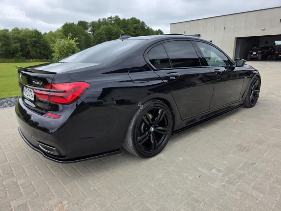 Melns BMW 740 2018 Mažeikiai, ar dzinēja tilpumu 3.00 L un nobraukumu 303 tūkst. km par 26800 €, foto 10 vietnē AUTOMOTO.COM.LV