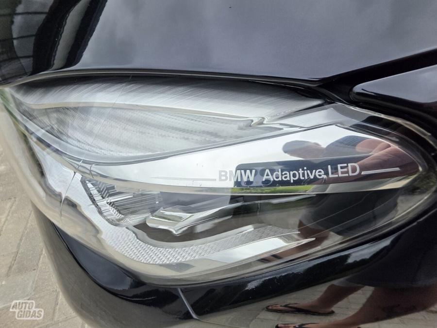Melns BMW 740 2018 Mažeikiai, ar dzinēja tilpumu 3.00 L un nobraukumu 303 tūkst. km par 26800 €, foto 21 vietnē AUTOMOTO.COM.LV