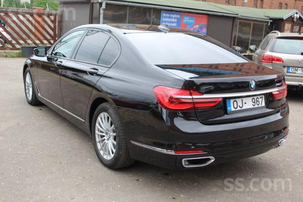 Melns BMW 740 2018 Liepāja, ar dzinēja tilpumu 3.00 L un nobraukumu 120 tūkst. km par 29500 €, foto 4 vietnē AUTOMOTO.COM.LV