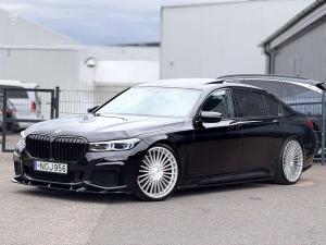 Black BMW 740 2018 in Vilnius, with an engine capacity of 3.00 L and mileage of 124 thousand km for 30900 €, photo 3 on AUTOMOTO.COM.LV