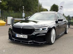 Black BMW 740 2018 in Vilnius, with an engine capacity of 3.00 L and mileage of 124 thousand km for 30900 €, photo 11 on AUTOMOTO.COM.LV