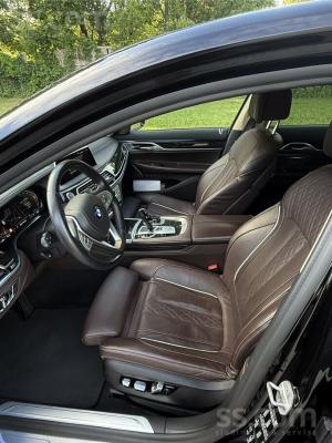 Black BMW 740 2020 in Riga, with an engine capacity of 3.00 L and mileage of 90 thousand km for 57500 €, photo 8 on AUTOMOTO.COM.LV