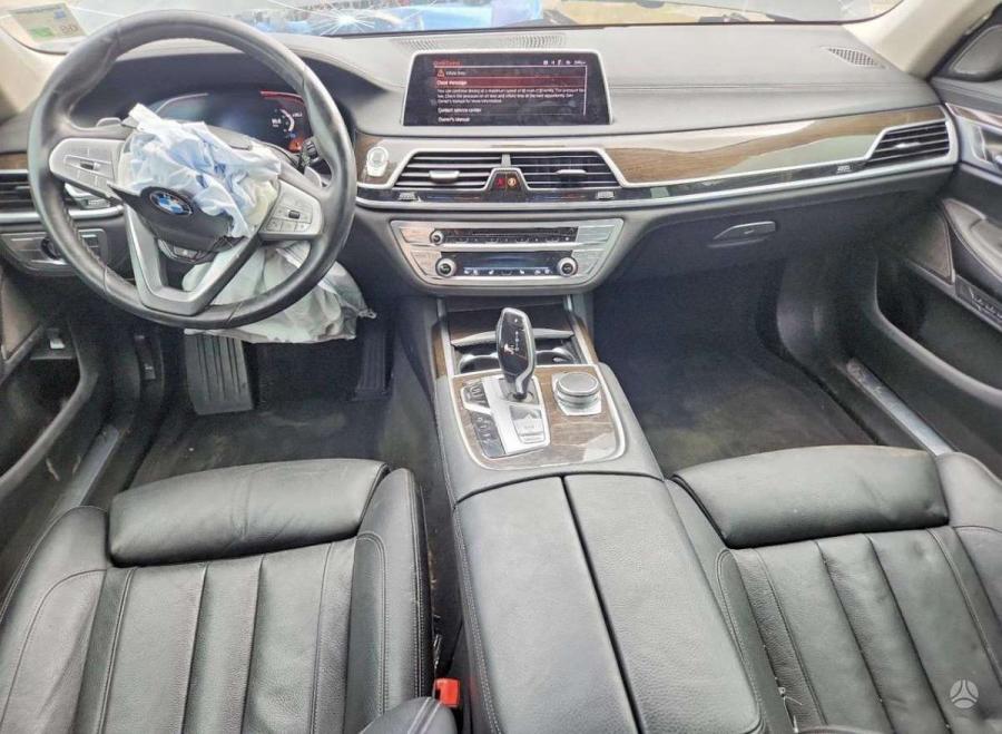Черный БМВ 740 2020 в Шяуляй, объемом двигателя 3.00 л и пробегом 145 тыс. км за 11500 €, фото 4 на AUTOMOTO.COM.LV