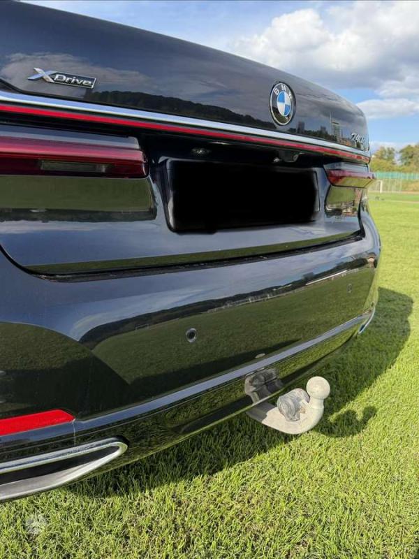 Melns BMW 740 2020 Viļņa, ar dzinēja tilpumu 2.99 L un nobraukumu 145 tūkst. km par 44000 €, foto 10 vietnē AUTOMOTO.COM.LV