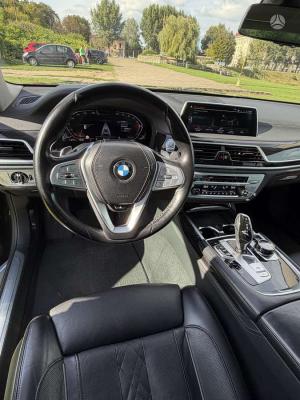 Melns BMW 740 2020 Viļņa, ar dzinēja tilpumu 2.99 L un nobraukumu 145 tūkst. km par 44000 €, foto 19 vietnē AUTOMOTO.COM.LV