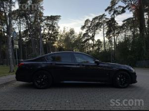 Black BMW 740 2021 in Jurmala, with an engine capacity of 3.00 L and mileage of 82 thousand km for 62000 €, photo 2 on AUTOMOTO.COM.LV
