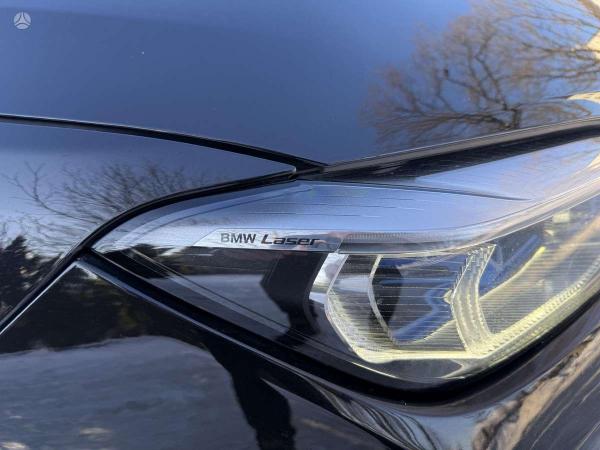 Melns BMW 740 2021 Tauragė, ar dzinēja tilpumu 2.99 L un nobraukumu 180 tūkst. km par 41500 €, foto 11 vietnē AUTOMOTO.COM.LV