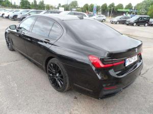 Черный БМВ 740 2021 в Клайпеда, объемом двигателя 3.00 л и пробегом 63 тыс. км за 39500 €, фото 6 на AUTOMOTO.COM.LV
