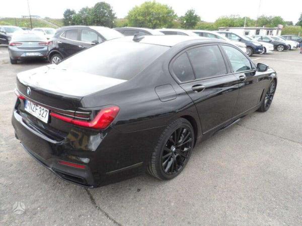 Melns BMW 740 2021 Klaipėda, ar dzinēja tilpumu 3.00 L un nobraukumu 63 tūkst. km par 39500 €, foto 7 vietnē AUTOMOTO.COM.LV