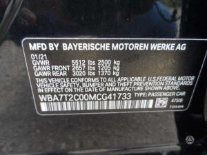 Black BMW 740 2021 in Klaipeda, with an engine capacity of 3.00 L and mileage of 63 thousand km for 39500 €, photo 12 on AUTOMOTO.COM.LV