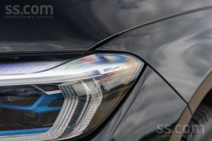 Black BMW 740 2022 in Jurmala, with an engine capacity of 3.00 L and mileage of 112 thousand km for 65000 €, photo 6 on AUTOMOTO.COM.LV