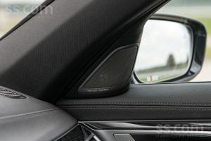 Black BMW 740 2022 in Jurmala, with an engine capacity of 3.00 L and mileage of 112 thousand km for 65000 €, photo 22 on AUTOMOTO.COM.LV