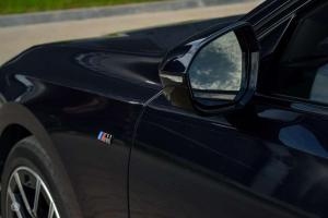 Black BMW 740 2023 in Vilnius, with an engine capacity of 2.99 L and mileage of 60 thousand km for 79800 €, photo 8 on AUTOMOTO.COM.LV