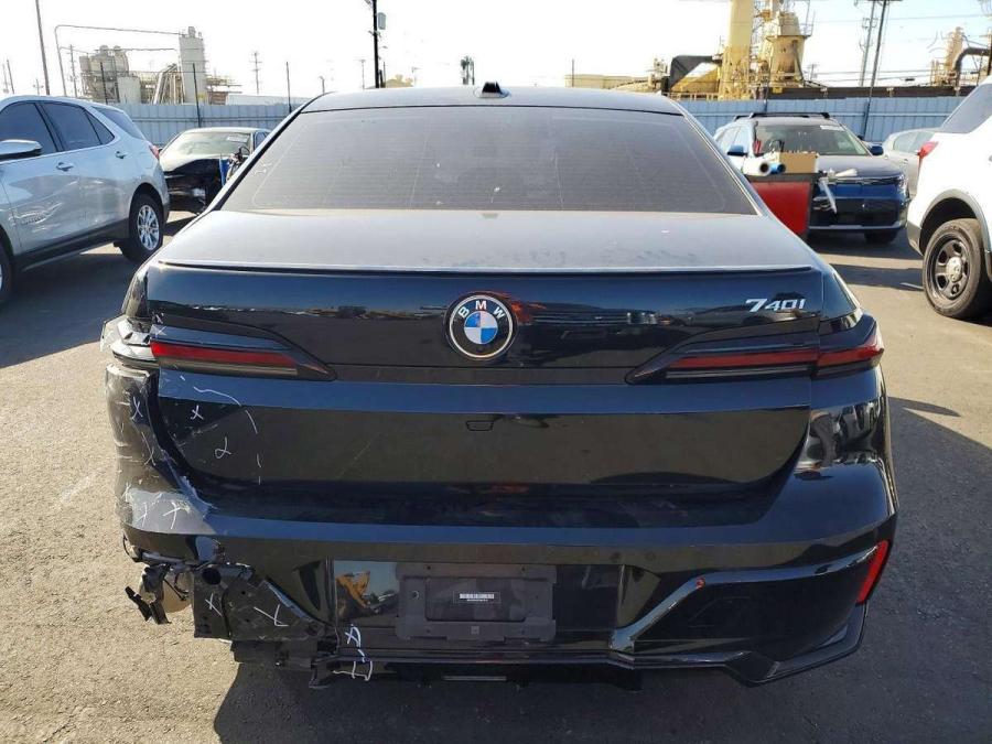 Melns BMW 740 2023 Kauņa, ar dzinēja tilpumu 3.00 L un nobraukumu 0 tūkst. km par 53500 €, foto 7 vietnē AUTOMOTO.COM.LV