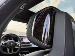 Melns BMW 740 2024 Viļņa, ar dzinēja tilpumu 2.99 L un nobraukumu 42 tūkst. km par 86990 €, foto 25 vietnē AUTOMOTO.COM.LV