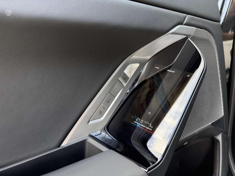 Melns BMW 740 2024 Viļņa, ar dzinēja tilpumu 2.99 L un nobraukumu 42 tūkst. km par 86990 €, foto 36 vietnē AUTOMOTO.COM.LV