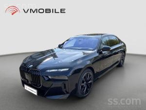 Черный БМВ 740 2025 в Рига, объемом двигателя 3.00 л и пробегом 47 тыс. км за 95900 €, фото  на AUTOMOTO.COM.LV