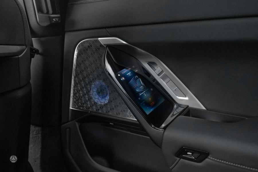 Черный БМВ 740 2026 в Вильнюс, объемом двигателя 2.99 л и пробегом 7 тыс. км за 108000 €, фото 29 на AUTOMOTO.COM.LV