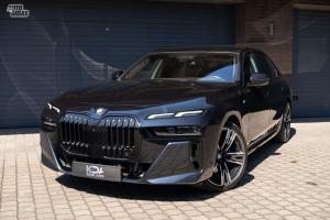 Zils BMW 740 2023 Marijampole, ar dzinēja tilpumu 3.00 L un nobraukumu 107 tūkst. km par 88850 €, foto 4 vietnē AUTOMOTO.COM.LV