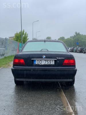 Blue BMW 740 1995 in Riga, with an engine capacity of 4.00 L and mileage of 392 thousand km for 5900 €, photo 8 on AUTOMOTO.COM.LV