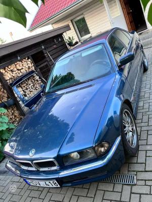 Blue BMW 740 1995 in Jonava, with an engine capacity of 3.98 L and mileage of 240 thousand km for 5000 €, photo 3 on AUTOMOTO.COM.LV