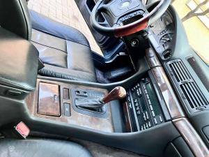 Blue BMW 740 1995 in Jonava, with an engine capacity of 3.98 L and mileage of 240 thousand km for 5000 €, photo 10 on AUTOMOTO.COM.LV