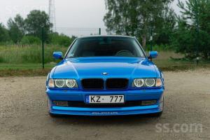 Zils BMW 740 1996 Rīga, ar dzinēja tilpumu 4.40 L un nobraukumu 256 tūkst. km par 15000 €, foto 3 vietnē AUTOMOTO.COM.LV