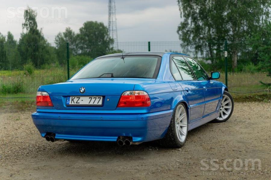 Zils BMW 740 1996 Rīga, ar dzinēja tilpumu 4.40 L un nobraukumu 256 tūkst. km par 15000 €, foto 7 vietnē AUTOMOTO.COM.LV