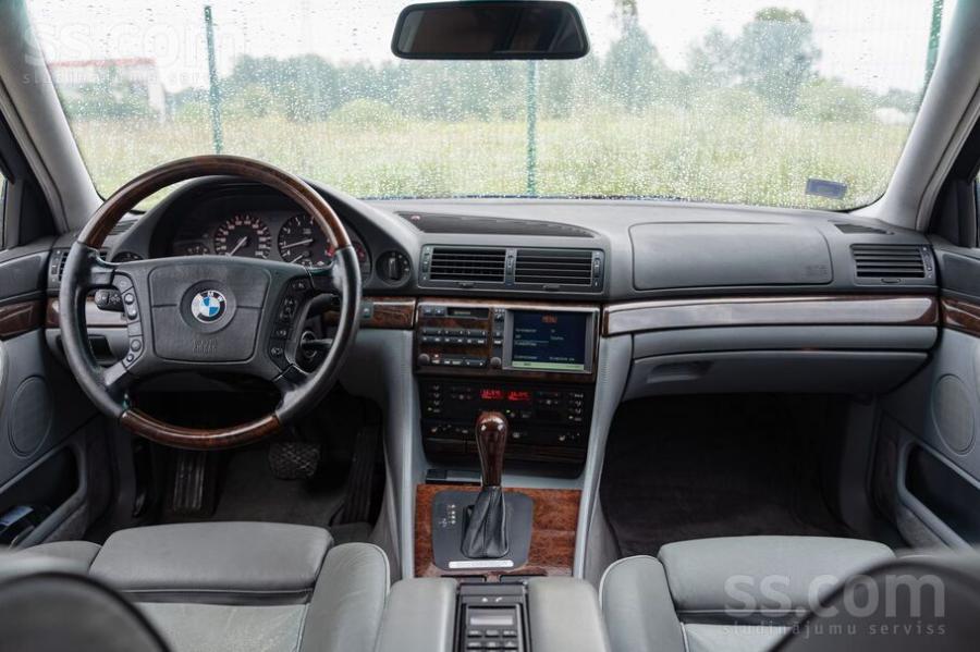 Zils BMW 740 1996 Rīga, ar dzinēja tilpumu 4.40 L un nobraukumu 256 tūkst. km par 15000 €, foto 13 vietnē AUTOMOTO.COM.LV