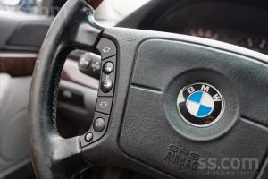 Zils BMW 740 1996 Rīga, ar dzinēja tilpumu 4.40 L un nobraukumu 256 tūkst. km par 15000 €, foto 17 vietnē AUTOMOTO.COM.LV