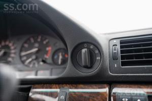Zils BMW 740 1996 Rīga, ar dzinēja tilpumu 4.40 L un nobraukumu 256 tūkst. km par 15000 €, foto 22 vietnē AUTOMOTO.COM.LV