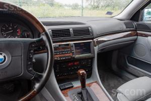 Zils BMW 740 1996 Rīga, ar dzinēja tilpumu 4.40 L un nobraukumu 256 tūkst. km par 15000 €, foto 23 vietnē AUTOMOTO.COM.LV