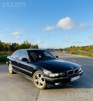 BMW 740 1997 Limbaži vietnē Zils BMW 740 1997 Limbaži, ar dzinēja tilpumu 4.40 L un nobraukumu 283 tūkst. km par 6950 €, foto 1 vietnē AUTOMOTO.COM.LV