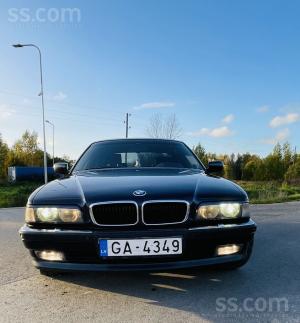 Blue BMW 740 1997 in Limbazi, with an engine capacity of 4.40 L and mileage of 283 thousand km for 6950 €, photo 6 on AUTOMOTO.COM.LV