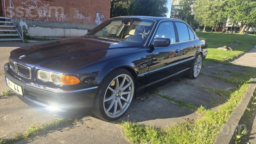 Blue BMW 740 1999 in Riga, with an engine capacity of 4.40 L and mileage of 220 thousand km for 10500 €, photo 1 on AUTOMOTO.COM.LV