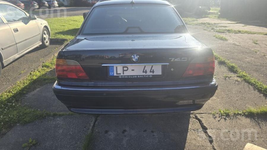 Blue BMW 740 1999 in Riga, with an engine capacity of 4.40 L and mileage of 220 thousand km for 10500 €, photo 5 on AUTOMOTO.COM.LV