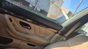 Blue BMW 740 1999 in Riga, with an engine capacity of 4.40 L and mileage of 220 thousand km for 10500 €, photo 11 on AUTOMOTO.COM.LV