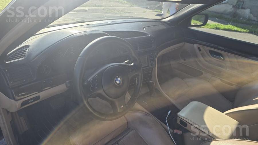 Blue BMW 740 1999 in Riga, with an engine capacity of 4.40 L and mileage of 220 thousand km for 10500 €, photo 15 on AUTOMOTO.COM.LV